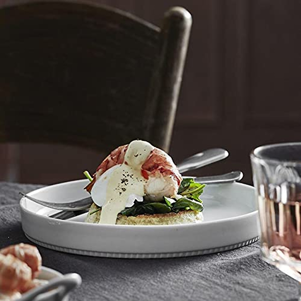 Pillivuyt France Toulouse, Deep White Porcelain Serving Plate, 8.5 Inches (231723BL)