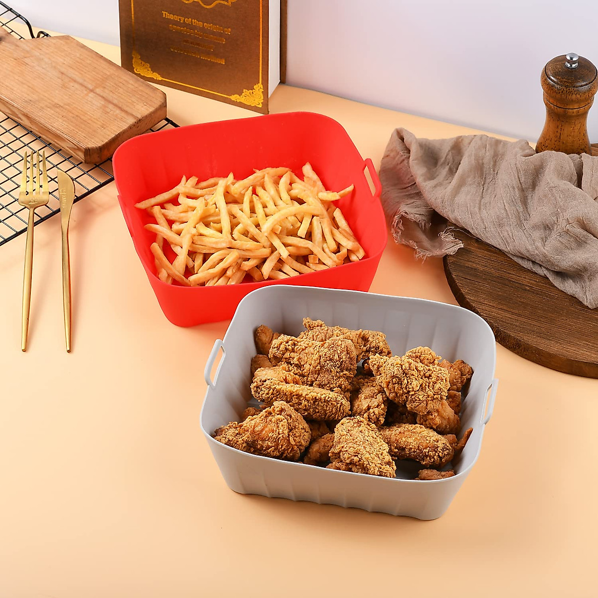 Mirenlife 2Pcs Air Fryer Silicone Liners, Square Silicone Air Fryer Liners, Reusable 8 Inch Silicone Air Fryer Basket, Easy Cleaning Air fryer Silicone Pot for 4 to 7 QT Air Fryer