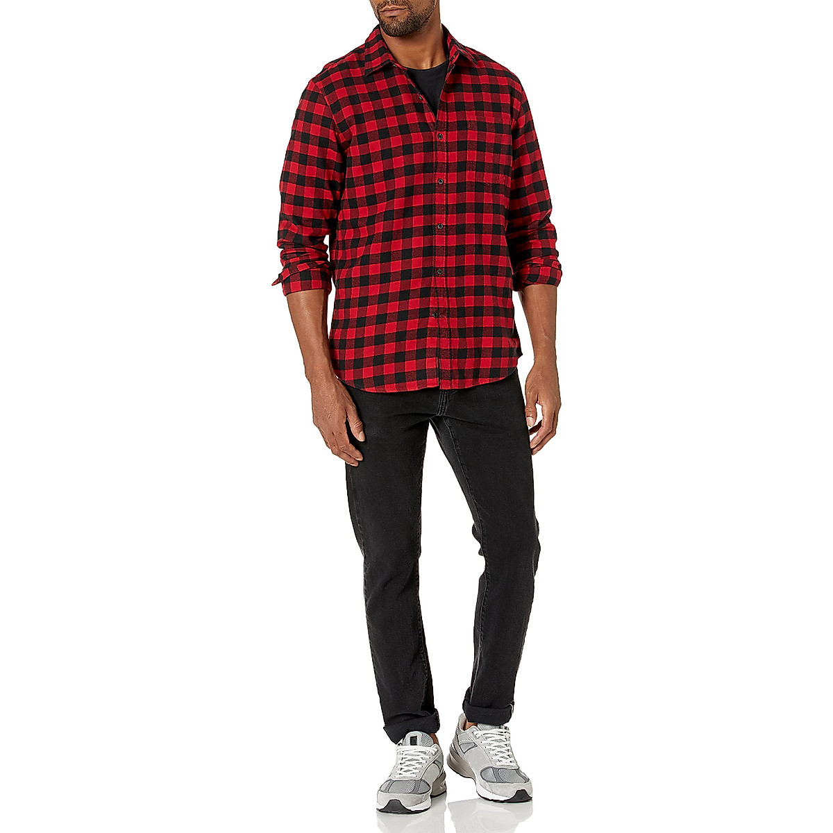 Amazon Essentials Men's Flannel Shirts Long Sleeve, Slim-Fit Button Down Plaid, Black Red Buffalo Plaid, Large