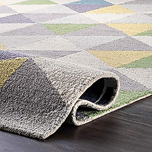 nuLOOM Bianca Triangles Area Rug, 6' x 9', Green