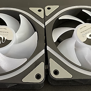 SaharaGaming P44 with 3 Black Pirate Eye Modular Fans & Universal hub