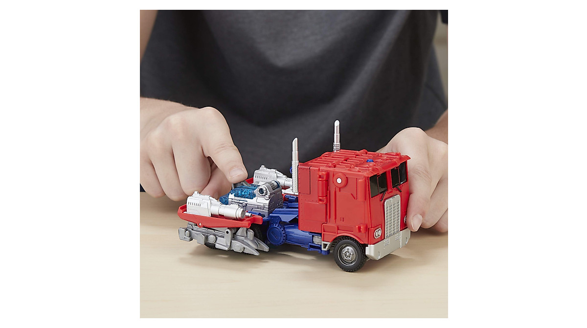 Transformers Bumblebee Nitro Figure: Energon Igniters Driving Action