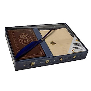 Harry Potter: Hogwarts School of Witchcraft and Wizardry Desktop Stationery Set (With Pen)