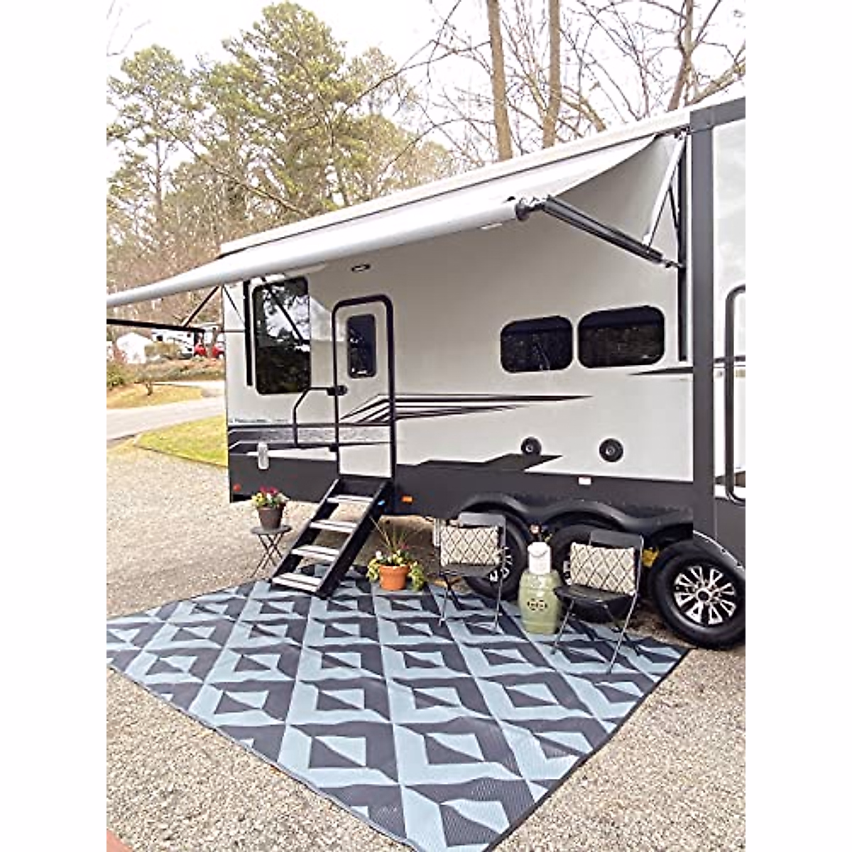 Rv Mat Patio Rug Geometric Triangle Pattern 9x16 Black/Grey