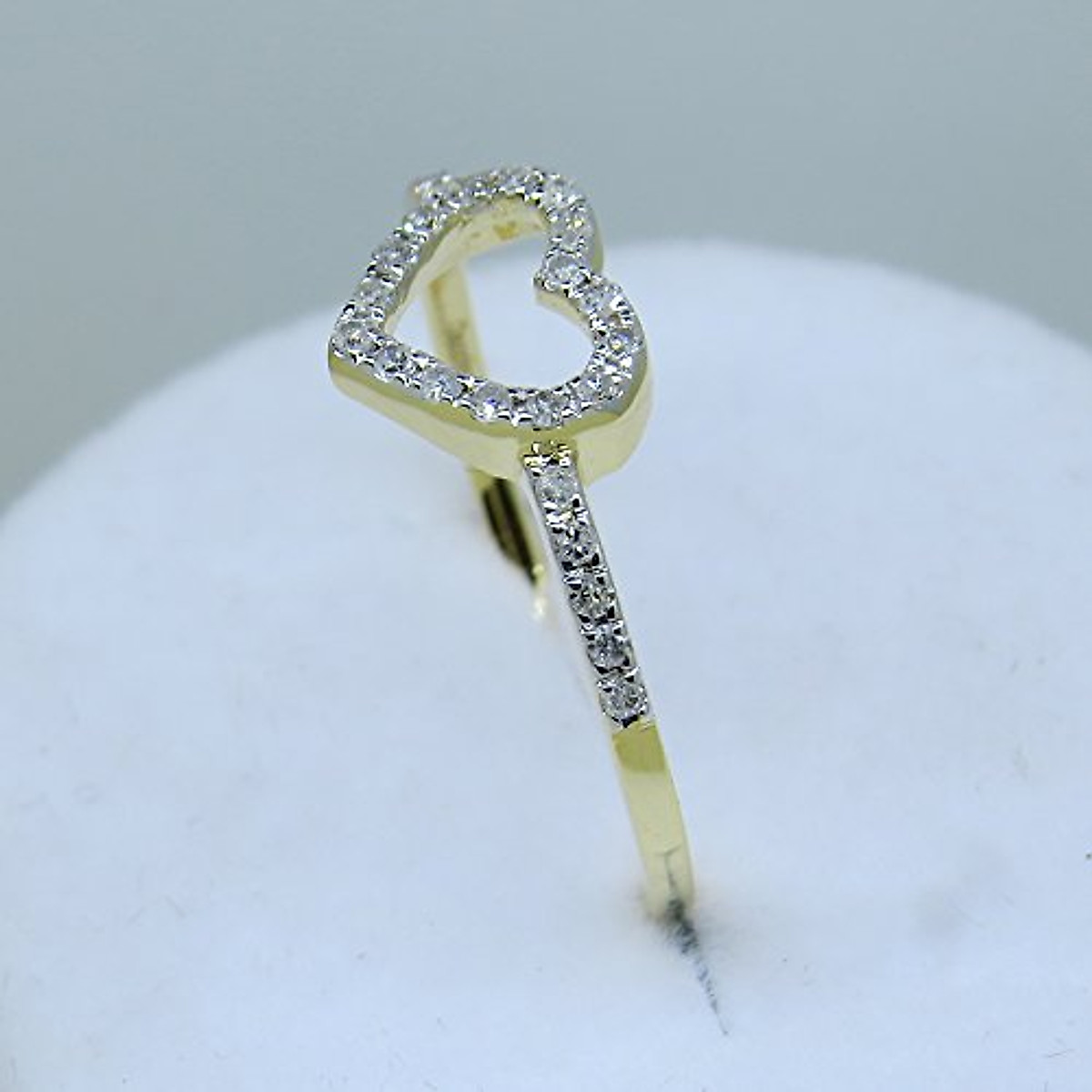 Dazzlingrock Collection 0.18 Carat (Cttw) 10K Round Diamond Women Heart Engagement Ring, Yellow Gold, Size 8.5