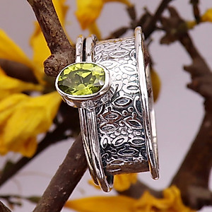 Peridot Silver Spinner Ring 925 Solid Sterling Silver Band Meditation Ring By Goyal Exports SRG328E (US-7.5)