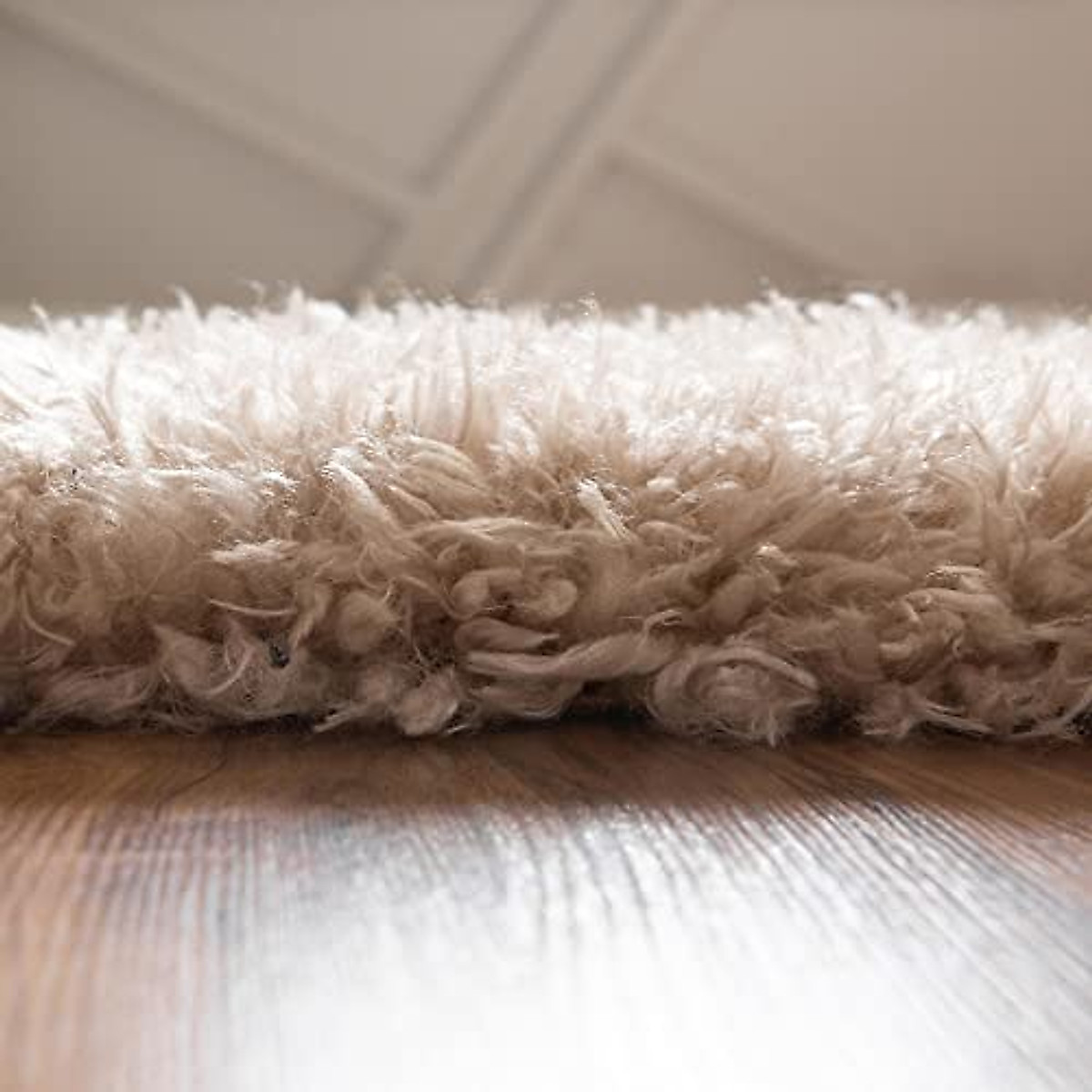 Rugs.com Marilyn Monroe™ Shag Collection Rug – 6' x 9' Blonde Shag Rug Perfect for Bedrooms, Dining Rooms, Living Rooms