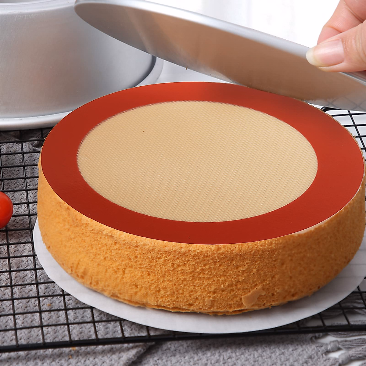 Silicone Baking Mats - Food Grade - for Pastry Bun Cookies Fondant - Non-Stick Easy Clean - 2Pack 8" Round