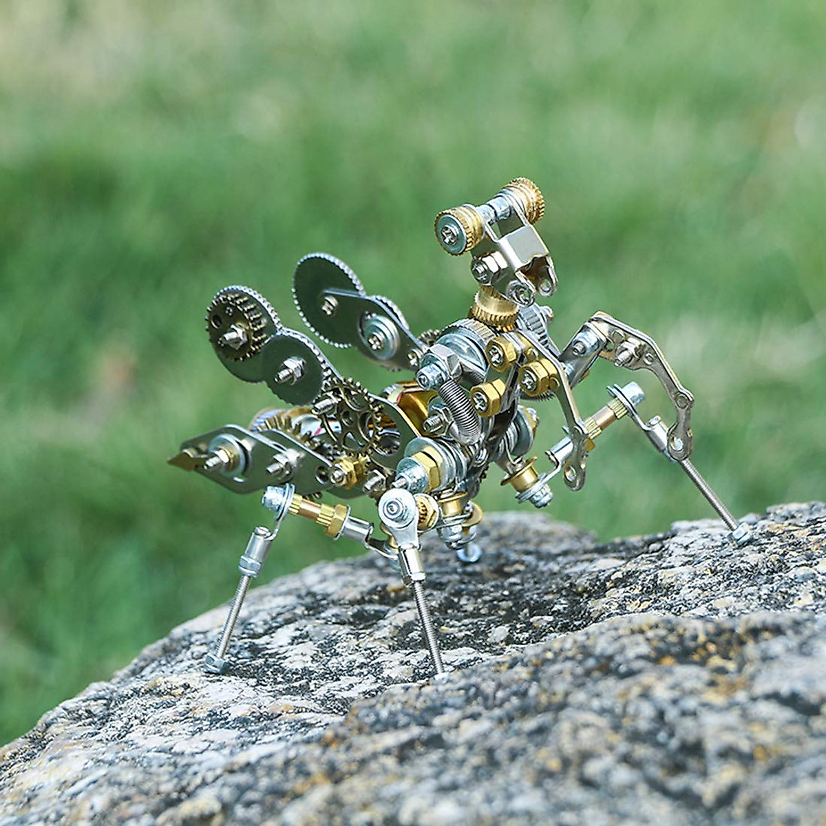 XSHION 3D Metal Puzzle Insect Model Kit, DIY Assembly Jigsaw Mantis Puzzle Model Building Kit for Adults Kids Mechanical Model Educational Toy Brain Teaser Desk Ornaments Collectible Toys