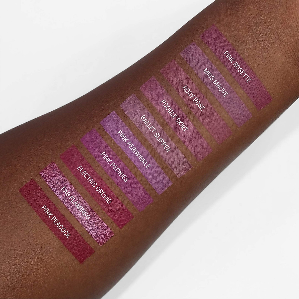 Aromi Hot Pink Metallic Liquid Lipstick | Magenta Lip Color with Shimmery Finish, Vegan, Cruelty-free, Long-Lasting and Smudge Proof (Fab Flamingo)