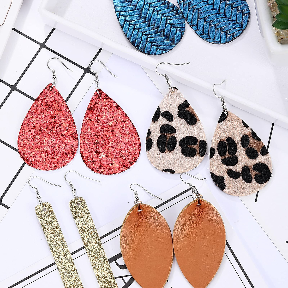 25 Pairs Faux Leather Earrings Teardrop Dangle Earrings Lightweight Leaf Earrings for Valentine's Day (Beautiful Style)