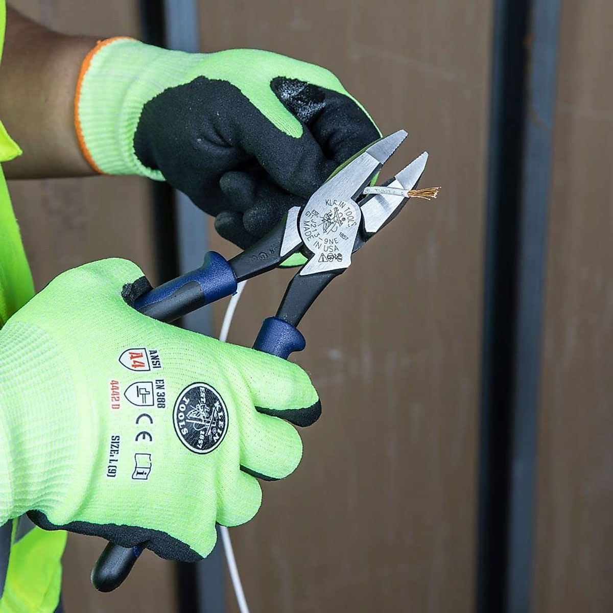 Klein Tools J213-9NE Side Cutter Linemans Pliers, High Leverage, 9-Inch, Streamlined Design, Color Coded