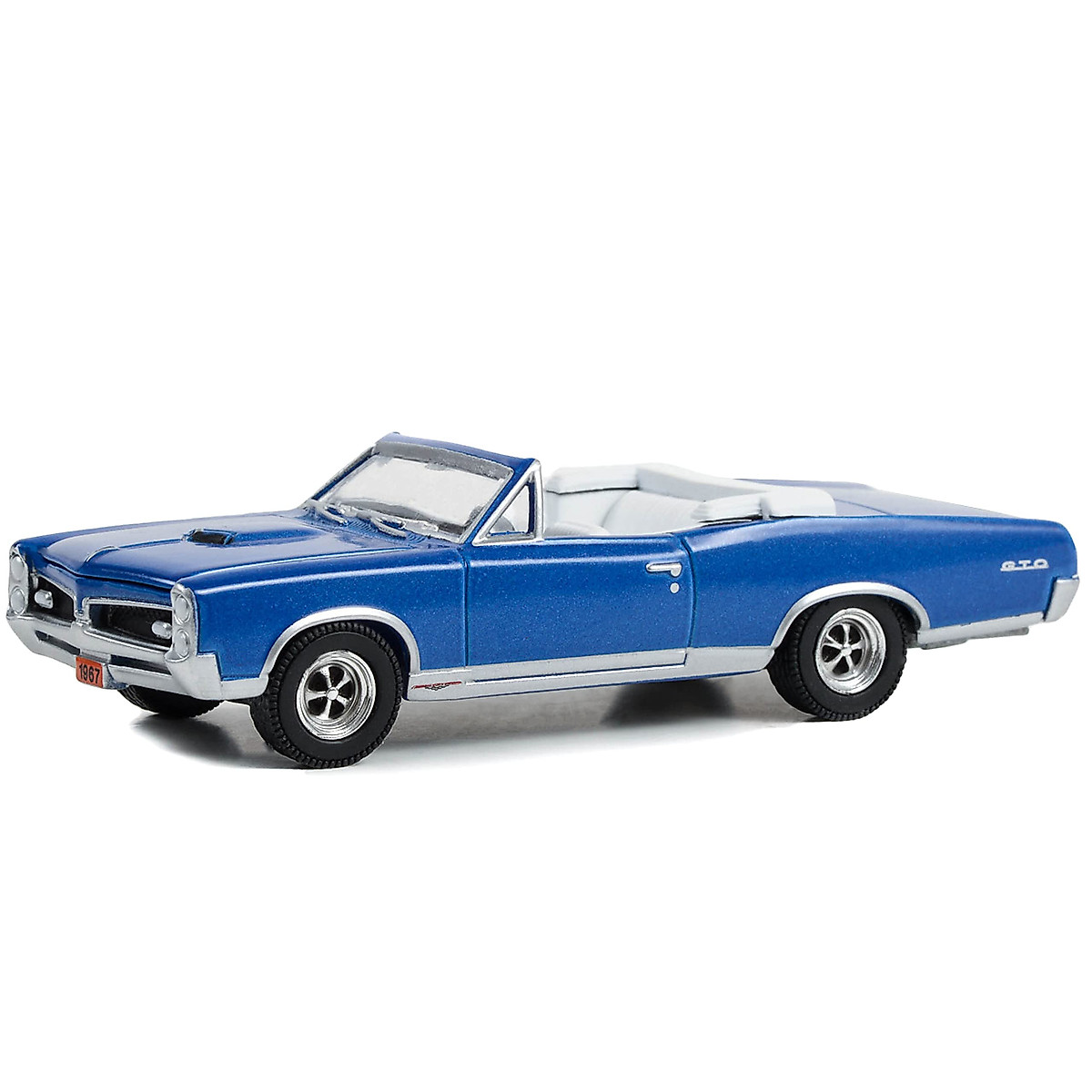 1967 Pontiac GTO Convertible Blue Met. w/White Interior 16th Annual Woodward Dream Cruise (2010) 1 1/64 Diecast Model Car by Greenlight 37280 A