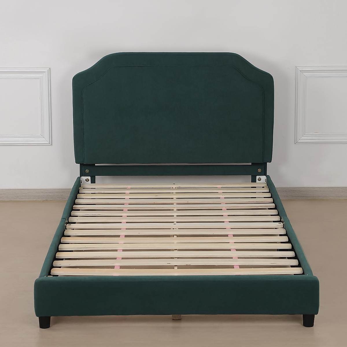 Getifun Upholstered Kids Twin Bed Frame, Velvet Wooden Kids Bed with Adjustable Headboard (Green)