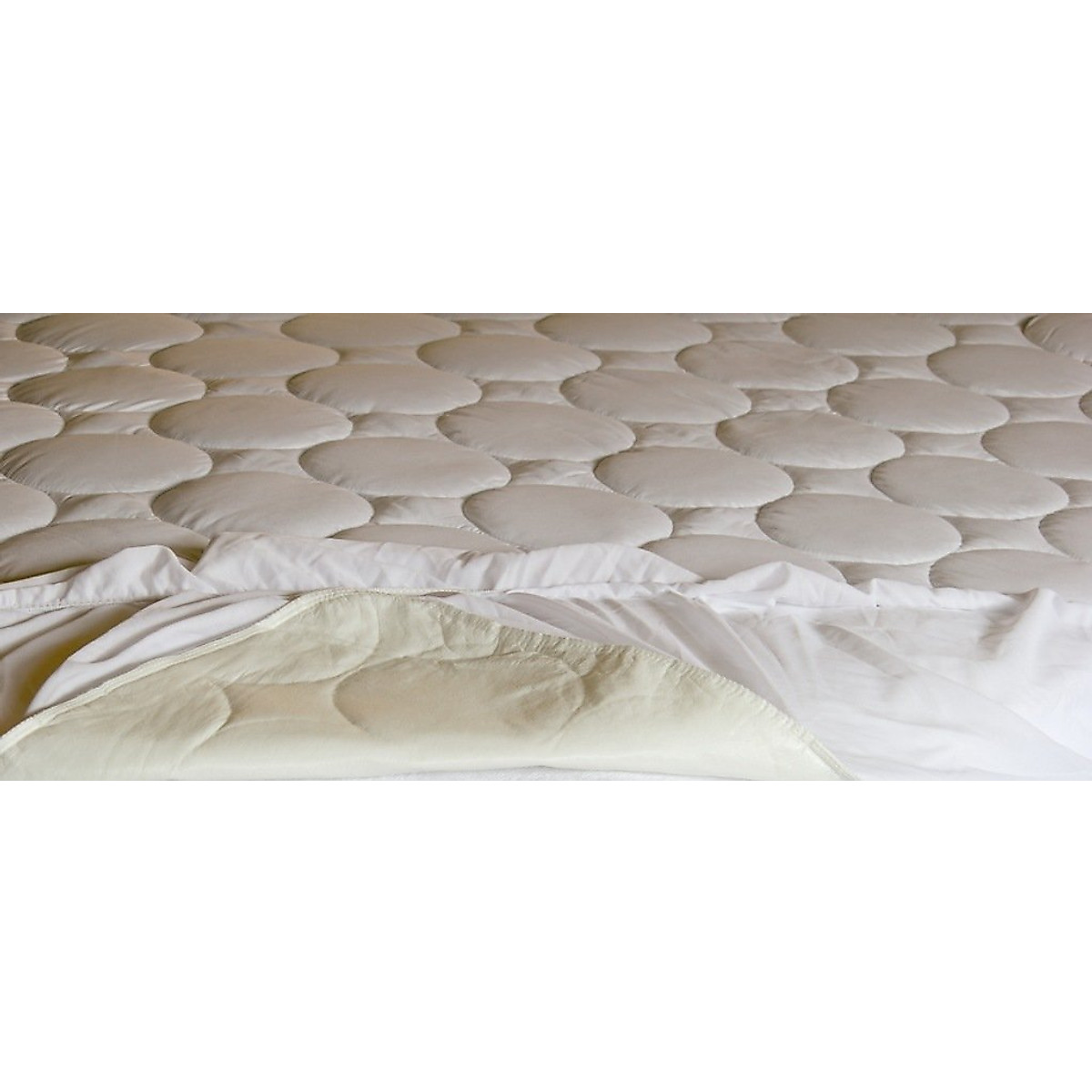 Quilted Fitted Waterproof Mattress Pad Cover - Topper, Stretches up to 18 Inches Deep, Full Size, by Assure Sleep by L’cozee