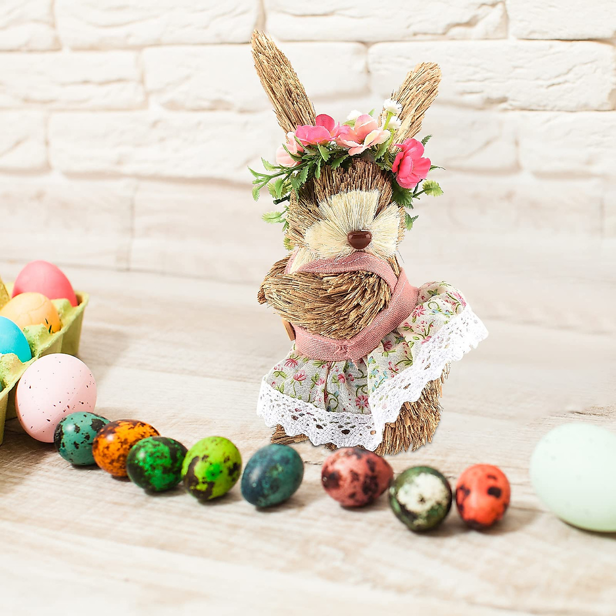 YIREAUD 1 Pcs Easter Straw Rabbit Easter Bunny Figurine Decoration Easter Bunny Statue Artificial Animal Model Sculpture Standing Straw Woven Bunny Ornament for Home Garden Spring Decor