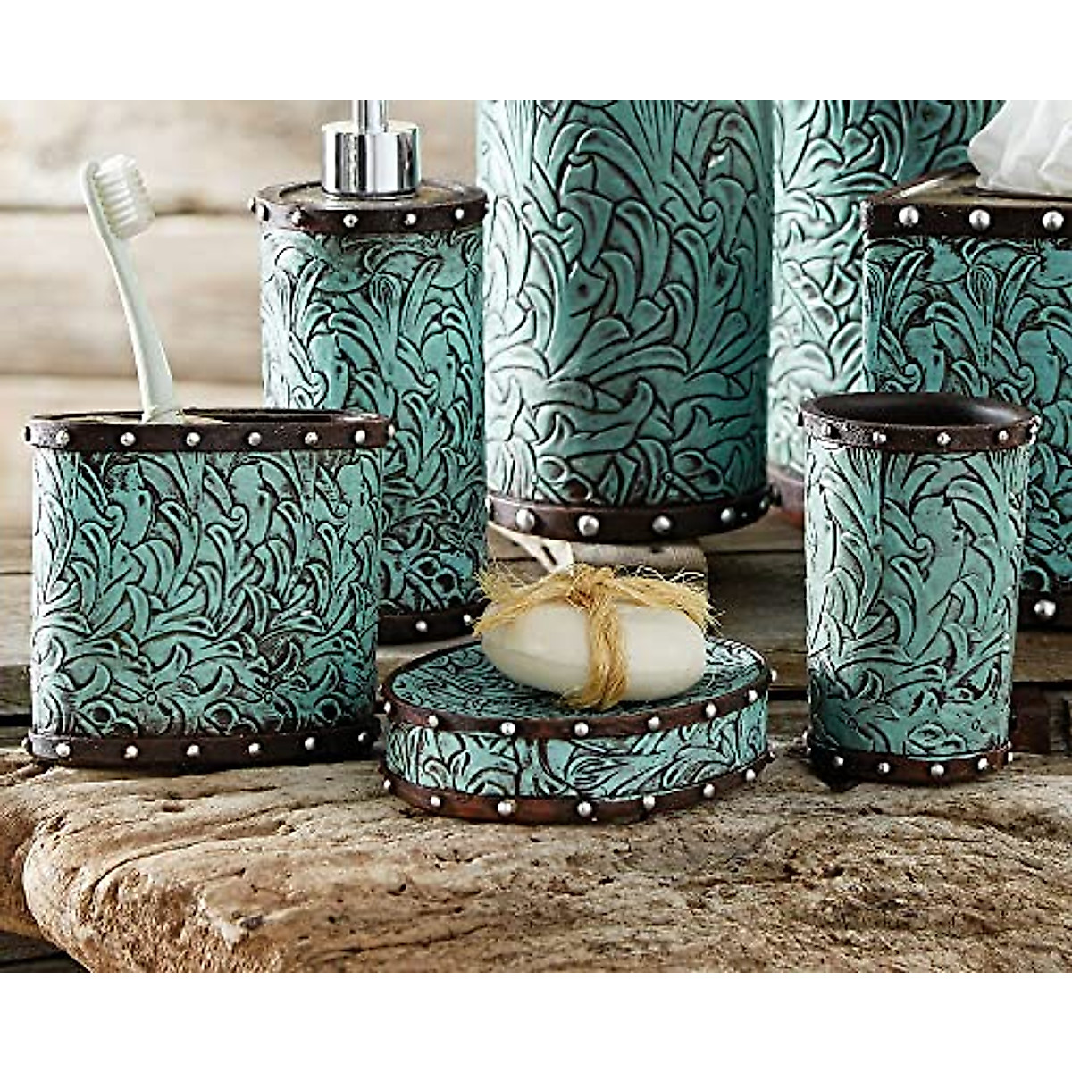 BLACK FOREST DECOR Tooled Turquoise Flowers Bath Set (3 pcs)