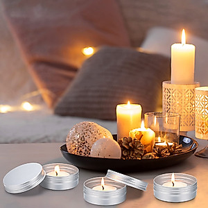 Zubebe 200 Pack Metal Tins Aluminum Containers with Lids Screw Top Round Tin Cans for Cosmetic Lip Balm DIY Salves Candles Wax with 5 Markers 10 Sheets Label Stickers (1 oz, Silver)