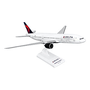 Daron SKR374G Skymarks Delta 777-200 - 2007 Livery with Gear