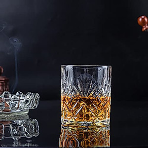 KANARS Whiskey Glasses Set of 4, 10 Oz Old Fashioned Bourbon Glass for Men Dad, Rocks Barware Lowball Tumblers for Scotch, Malt, Vodka, Cocktail and Irish Whisky Drinking