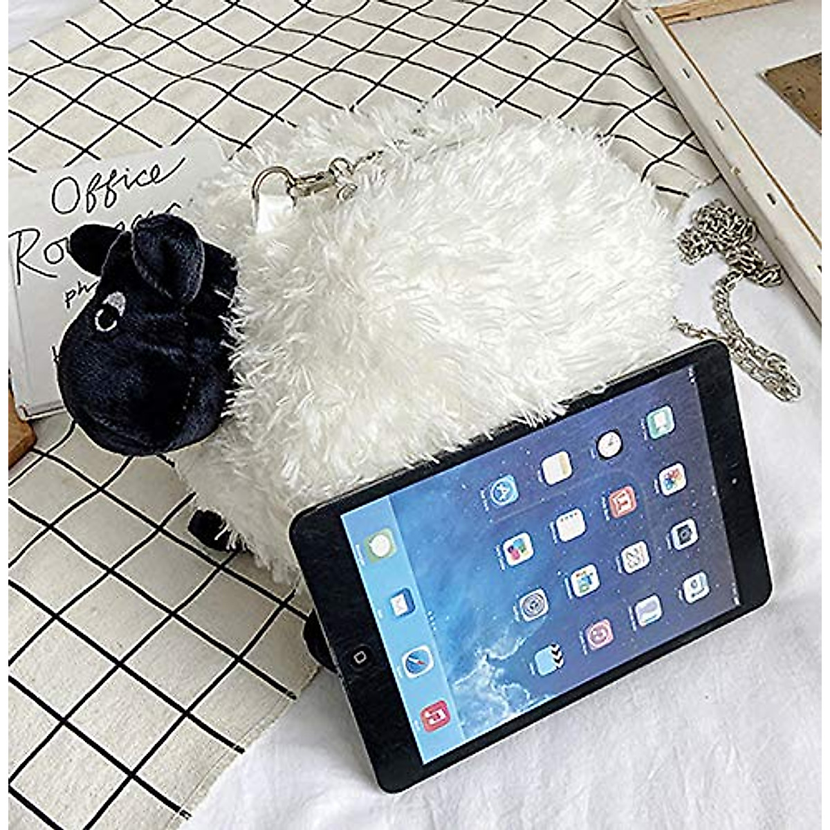 QZUnique Animal Shaped Handbag Women's Faux Fur Crossbody Bag Plush Wallet Purse Chain Shoulder Bag