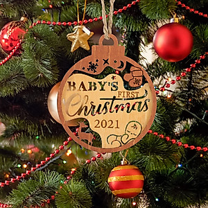 Creawoo Baby’s First Christmas 2021 Ornament, Wooden Christmas Tree Ornaments, Family Holiday 1st Xmas Keepsake Gift for New Born Baby Boys, Girls and New Parents with Hollowed Design