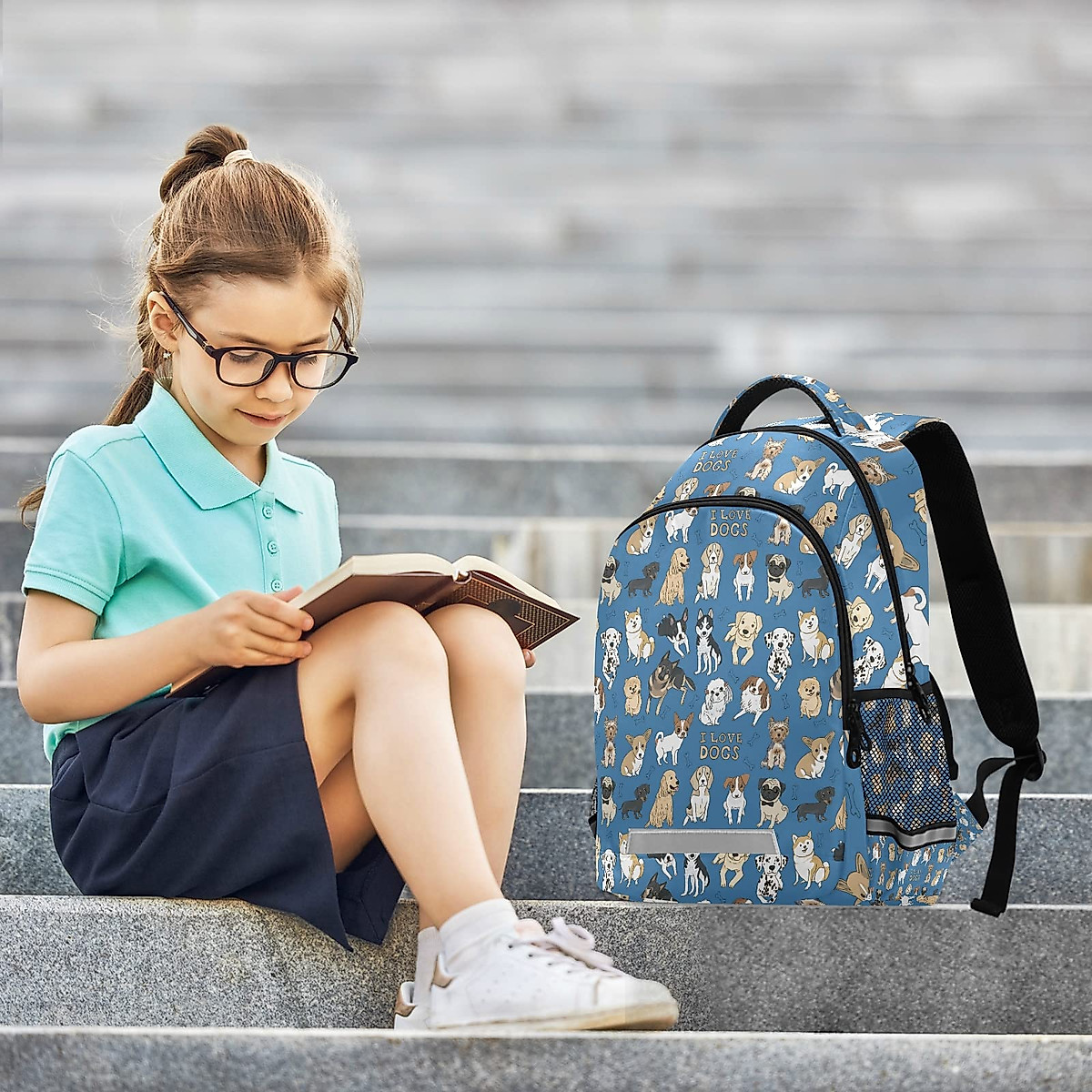 Dogs Backpack for Boys Girls Bookbag with Chest Strap for Students Elementary School Laptop Daypack Rucksack for Teens Travel