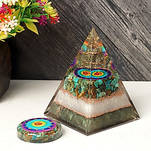Horoscope Orgone Pyramid & Palm Stone Set, Healing Crystal Taurus Zodiac Sign Gift Set Made of Pyrite & Crysocolla for Self-Expression and Truth