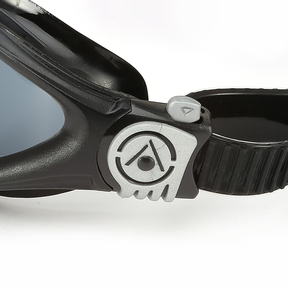 Aqua Sphere Kayenne Swim Goggles with Smoke Lens (Black/Silver)