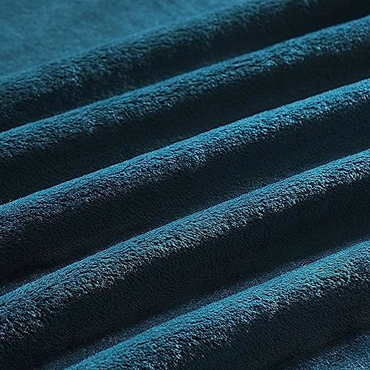 Kingole Flannel Fleece Microfiber Throw Blanket, Luxury Peacock Blue Twin Size Lightweight Cozy Couch Bed Super Soft and Warm Plush Solid Color 350GSM (66 x 90 inches)