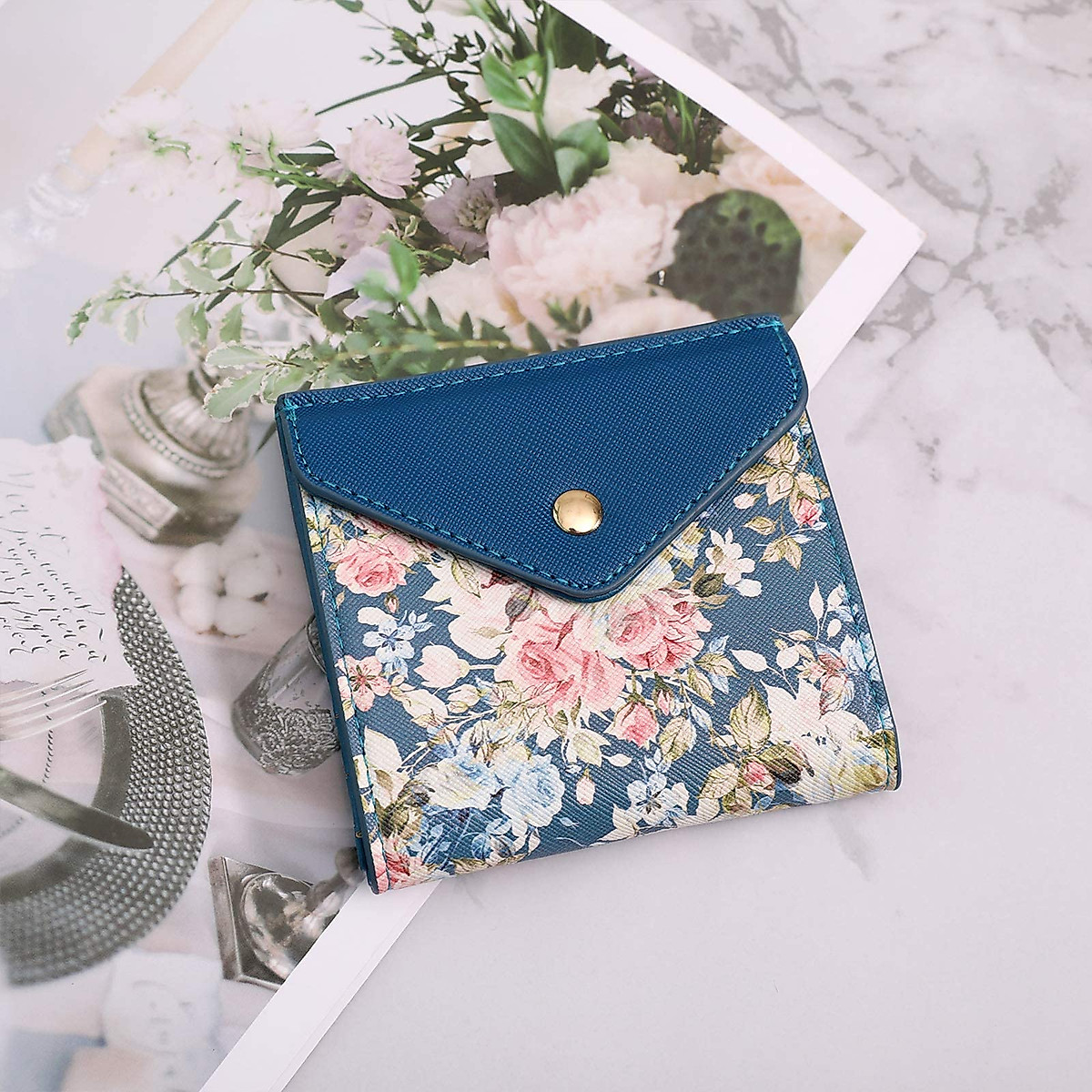 Rose Lake Wallet for Women (5 Pack) RFID Blocking Credit Card Holder Zipper Coin Purse (Multi Flower-5 Pcs)