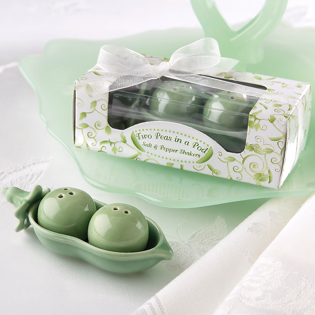 Kate Aspen Two Peas in A Pod Ceramic Salt and Pepper Shakers in Ivy Print Gift Box