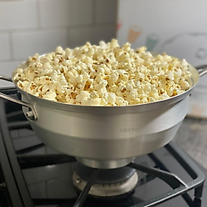 The Grandpopper Popcorn Popper | No-Shake, No-Stir Premium Stovetop Popcorn Maker | Popcorn Pan | Popcorn Pot | Pops Kernels Perfectly Without Burning | Easy Serving