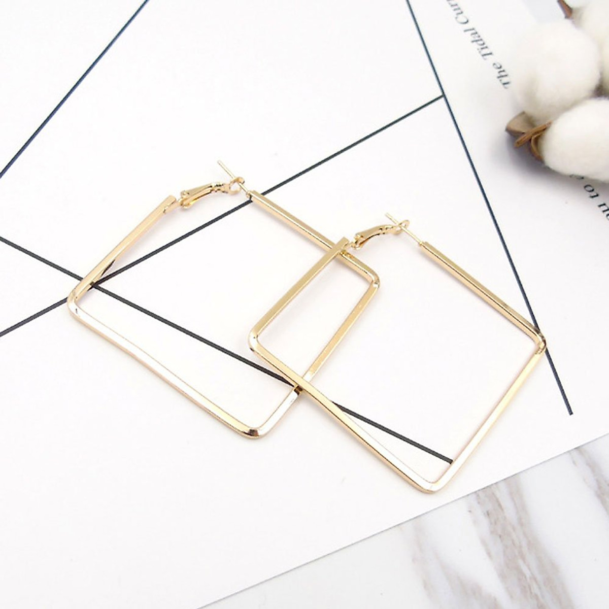Yukhins Women Girls Stainless Steel Hoop Geometric Square Hook Simple Fashion Earrings（SquareGold）