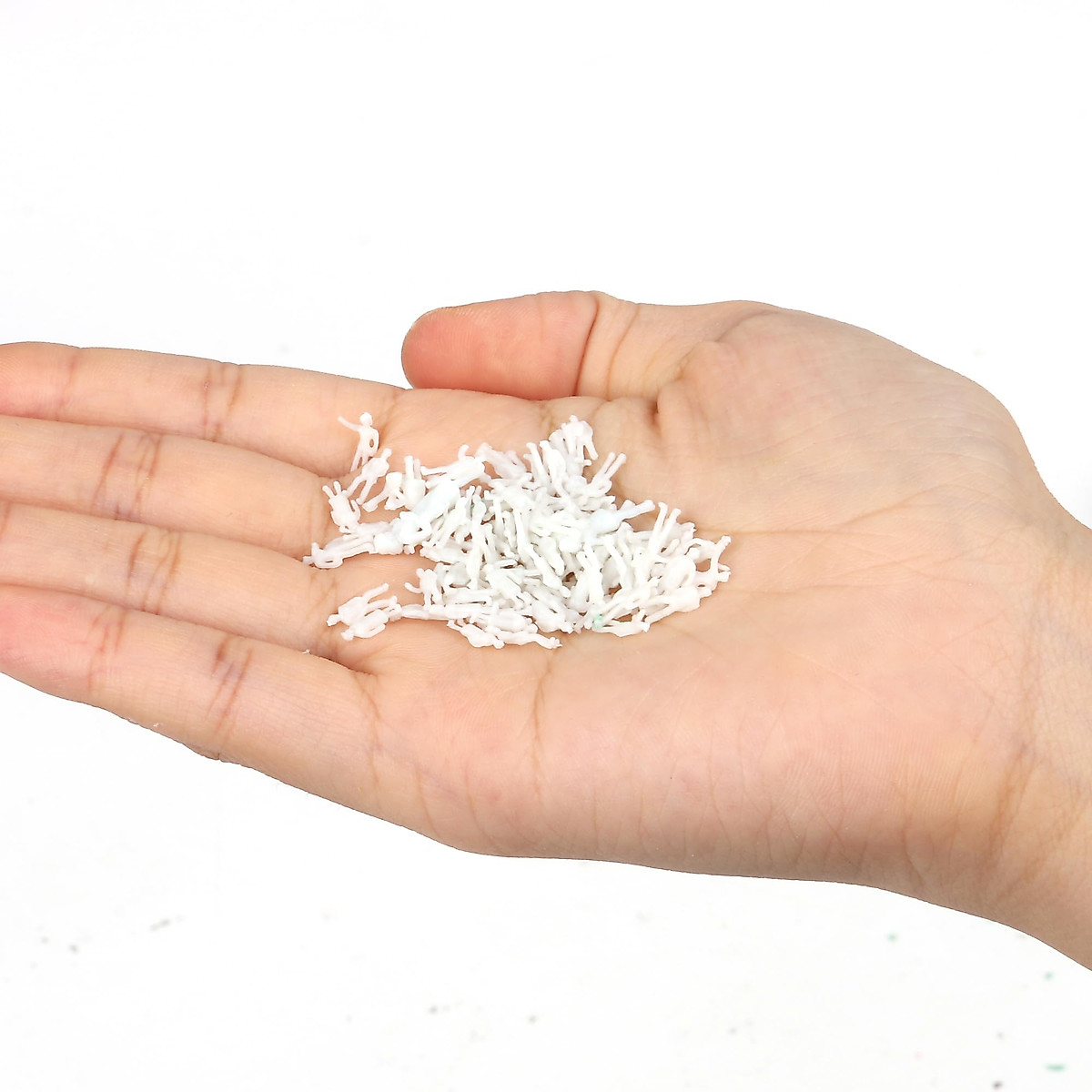 BQLZR White Model Train People Figure Passengers 1:200 Scale Pack of 100