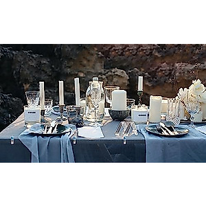 GERILKAI 16 Pcs Tablecloth Clips - Clear Plastic Table Cloth Hold Clips -Outdoor Tablecloth Clips for Home Wedding Party Indoor Outdoor Events