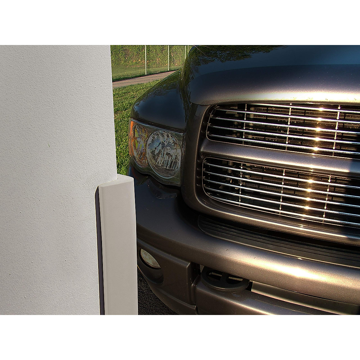 urbanhouse Ultra High-Density Heavy Duty Corner Guard Edge Protector & Bumper for Parking Garages, Workshops and Warehouses - Neutral Off White, 24 Inches - 1 Each