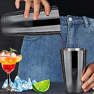 Stainless Steel Boston Shaker - 2-piece 18oz & 28oz Professional Bartender Cocktail Shaker Bartender Shaker Kit - CTSK0013 (Black)