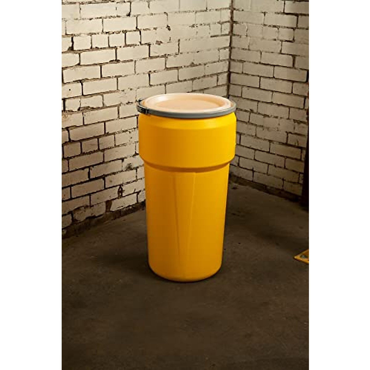 Eagle 20 Gallon Lab Pack Barrel Drum, Plastic Lever-Lock, Yellow, 1623