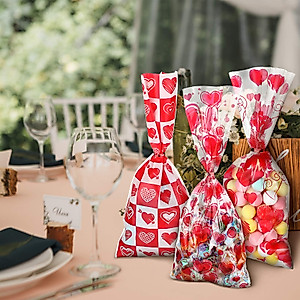 Zonon 125 Pieces Valentine Candy Bags Valentine Cellophane Bags Valentines Favor Treat Goodies Bags with 200 Pieces Twist Ties for Valentine Party Supplies