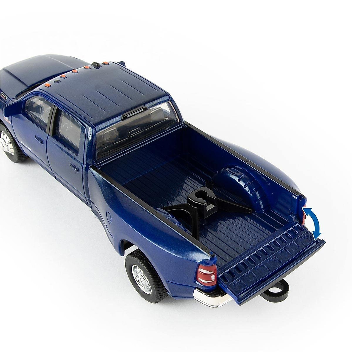 ERTL 1/32 Big Farm Ram 3500 Dually Quad Cab with Lowboy and New Holland L230 Skid Steer 47269