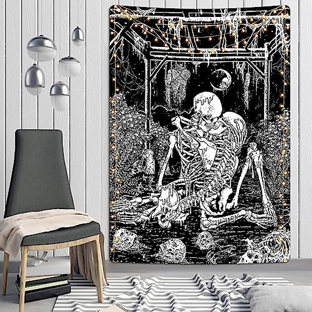 Uspring Skull Tapestry Kissing Lovers Tapestries Black and White Sketelon Tapestry Gothic Moon Tapestry for Bedroom Aesthetic Wall Hanging decor (51.2 x 59.1 inches)
