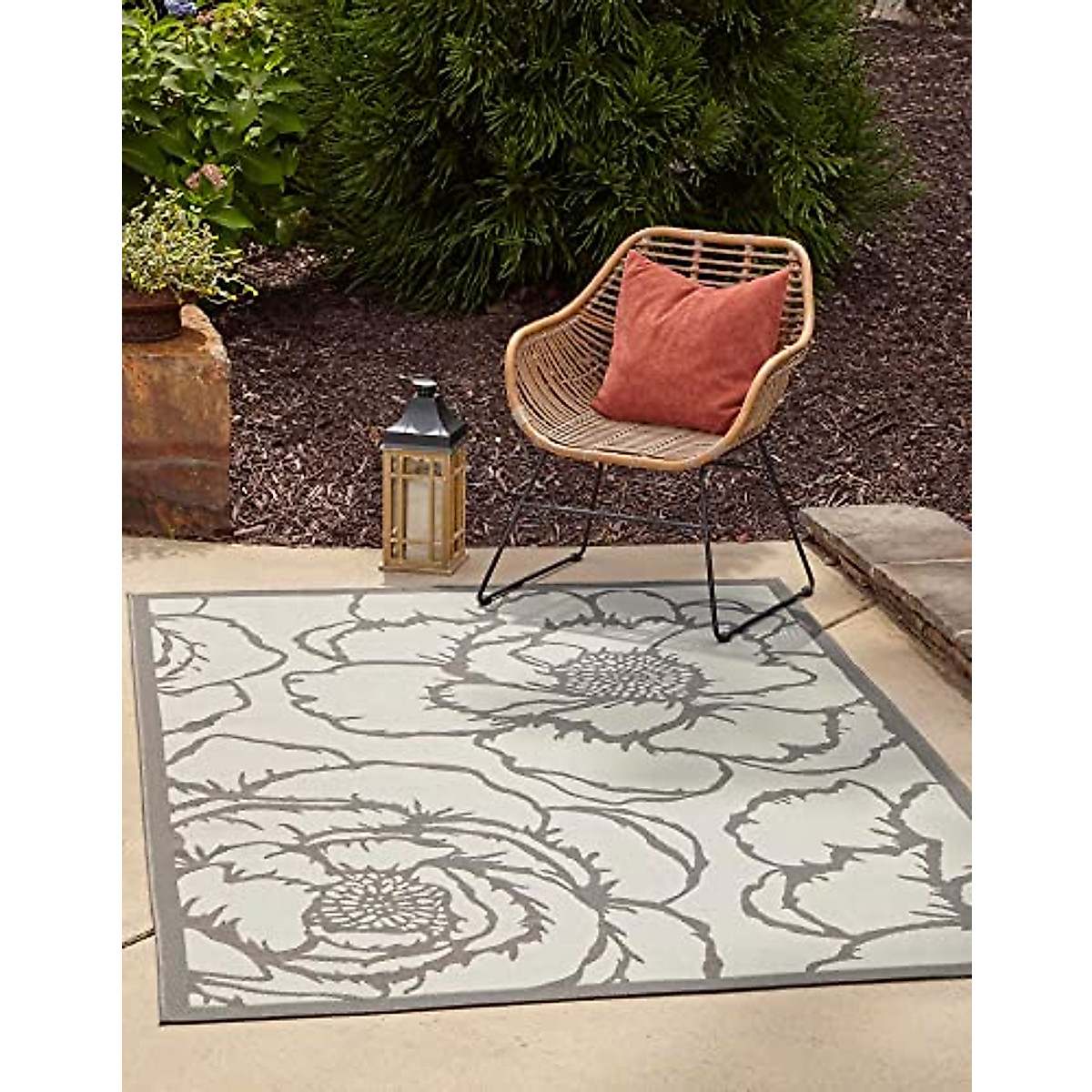 Unique Loom Botanical Collection Floral, Bohemian, Border, Coastal, Indoor and Outdoor Area Rug, 2 ft 2 in x 3 ft, Gray/Light Gray