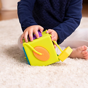 Fat Brain Toys OombeeCube - Travel-Friendly Shape-Sorter for Babies & Toddlers