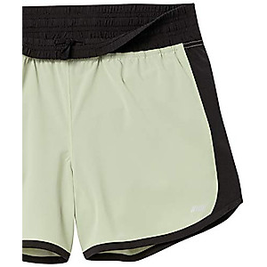 Amazon Essentials Women's 4" Stretch Woven Running Short, Light Green, Medium
