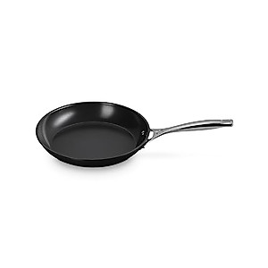 Le Creuset Essential Non-stick Ceramic Shallow Frying Pan, 10"