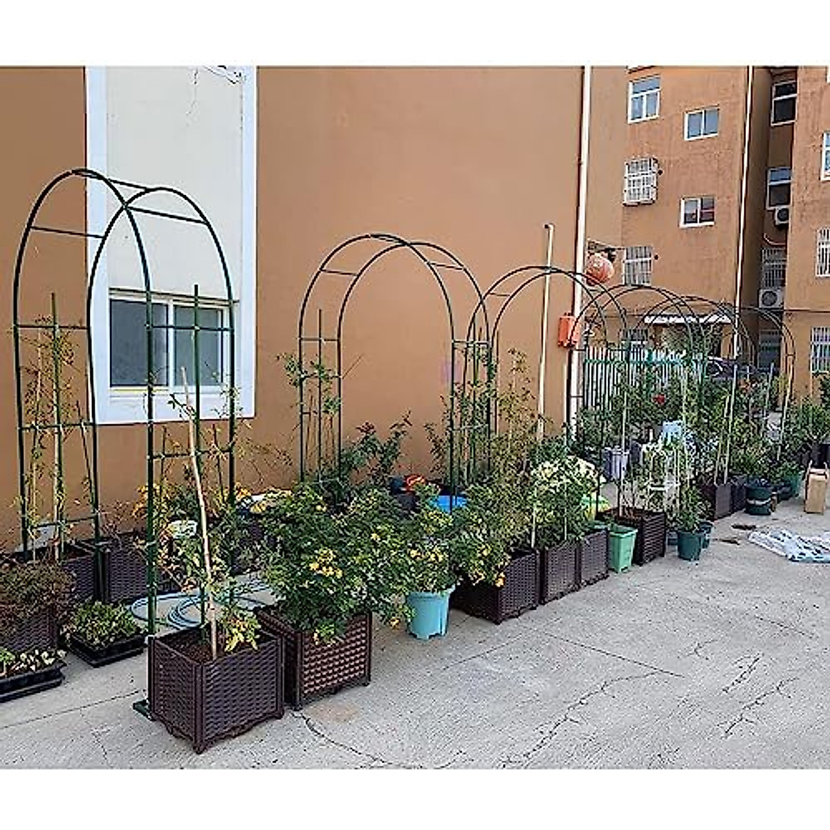 SEVSO Large Metal Garden Arch for Climbing Plant Wide 1.4M 1.2M 1.8M 2.4M 3M 3.5M Sturdy Durable Rose Archway Weather-Resistant Iron Tubular Pergola Trellis,White,W1.2M*H2.2M