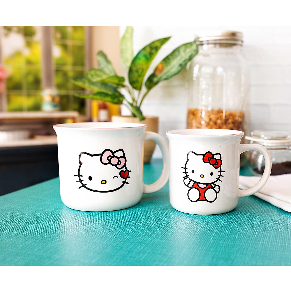 Toynk Hello Kitty 9 and 16 Ounce Ceramic Camper Mug Set of 2