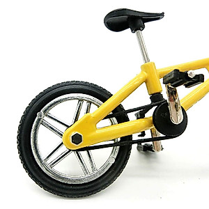 NSVJVY 18 Pieces Mini Finger Toys Skatepark Set Finger Skateboards Finger Bikes Scooter Tiny Swing Board Fingertip Movement Favors Replacement Accessories (Size:18PCS)