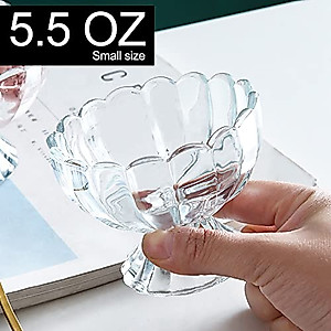 Sunximei 4 PCS 5.5oz Dessert Bowls (Small Size) Footed Glass Cups with spoons for Dessert,Yogurt,Ice Cream,Cocktail,Trifle,Pudding,Christmas Holiday Party